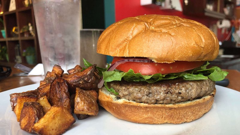 How Do Burgers Impact the Environment? | Blog | Science Museum of Virginia